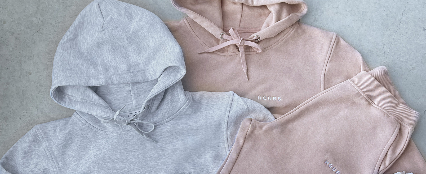 Everyday Collection – Hours