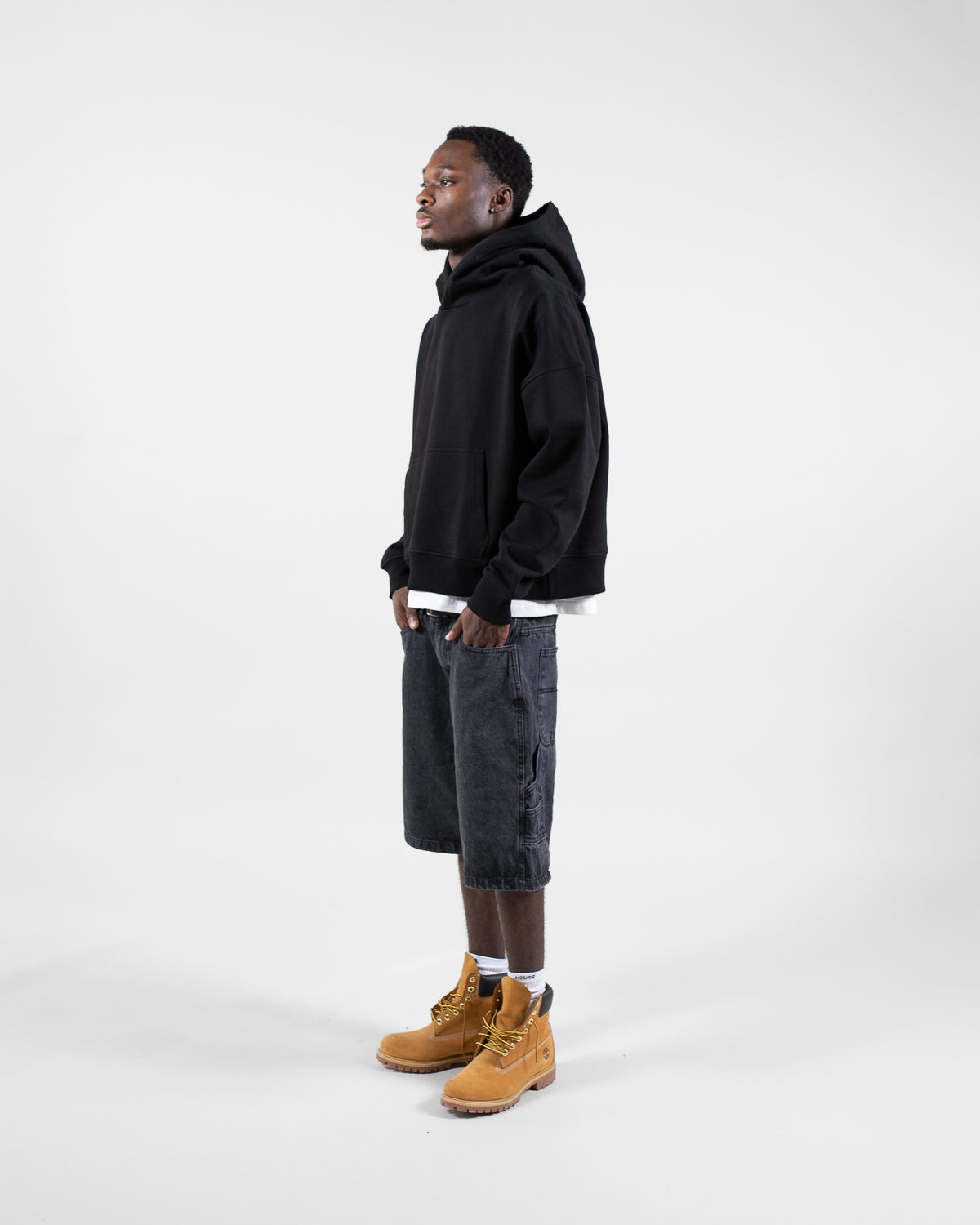 Cropped Hoodie - Black – Hours